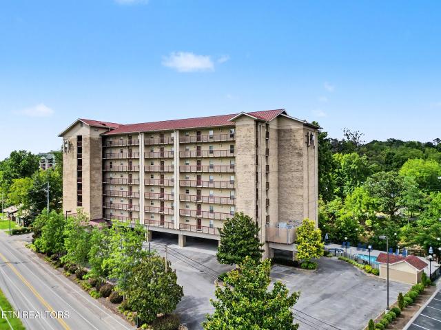 3919 S River Rd UNIT 305