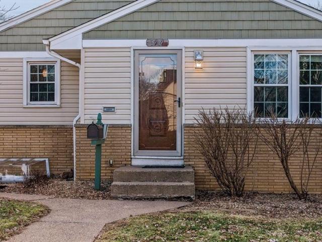 3919 Tyler St NE, Columbia Heights, MN 55421