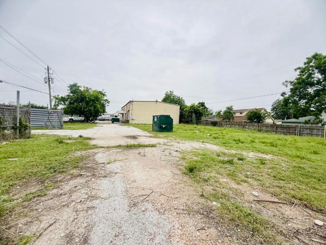 3910 Anderson Rd, Houston, TX 77053 | MLS #22971