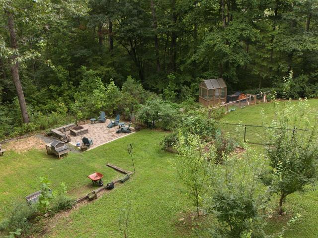 3910 Chucks Court