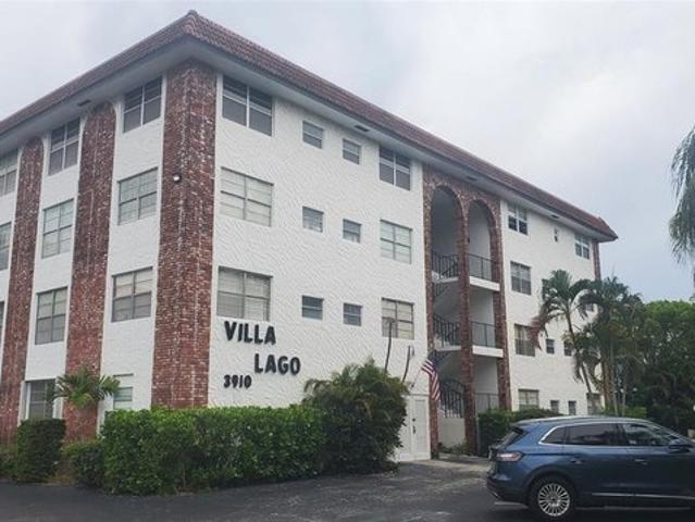 3910 Crystal Lake Dr Apt 403, Deerfield Beach, FL 33064