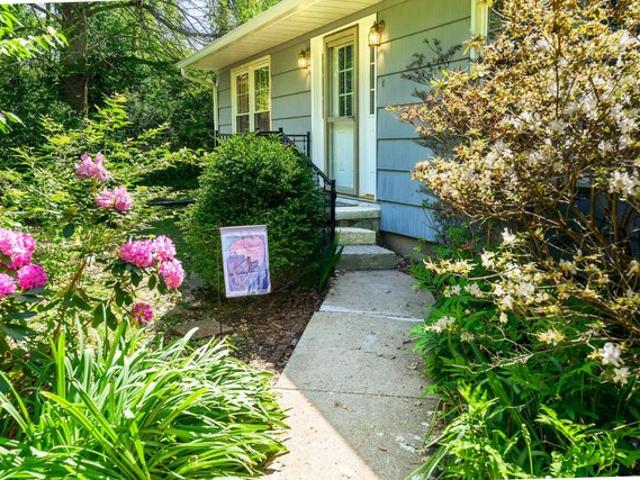 3910 E 10th St, Bloomington, IN 47408