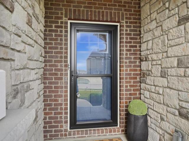 3910 Eagleledge Court