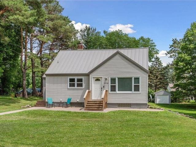 3910 Elmwood St, Vadnais Heights, MN 55127