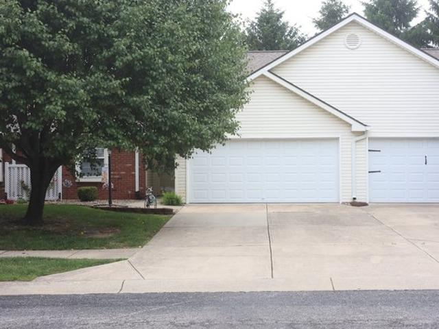 3910 Gray Pond Ct, Indianapolis, IN 46237