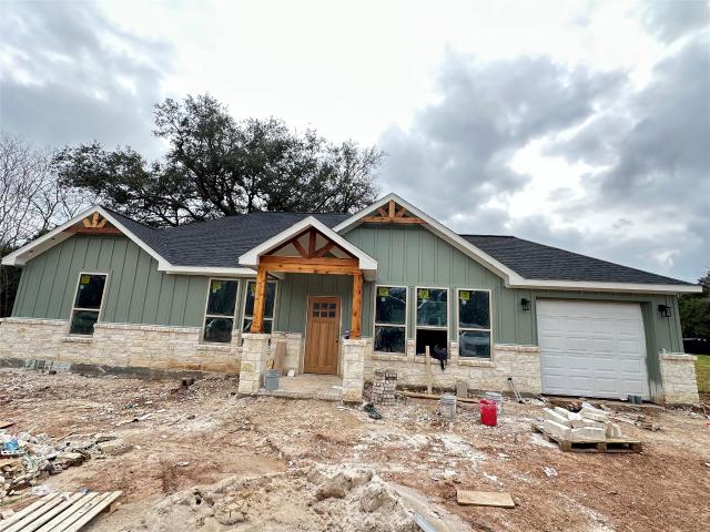3910 Sunrise Ln, Damon, TX 77430 | MLS #40533