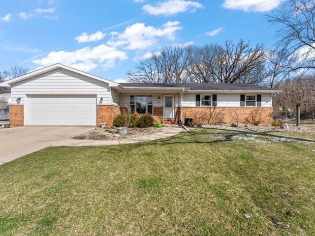 3910 W 106th Ln, Crown Point, IN 46307