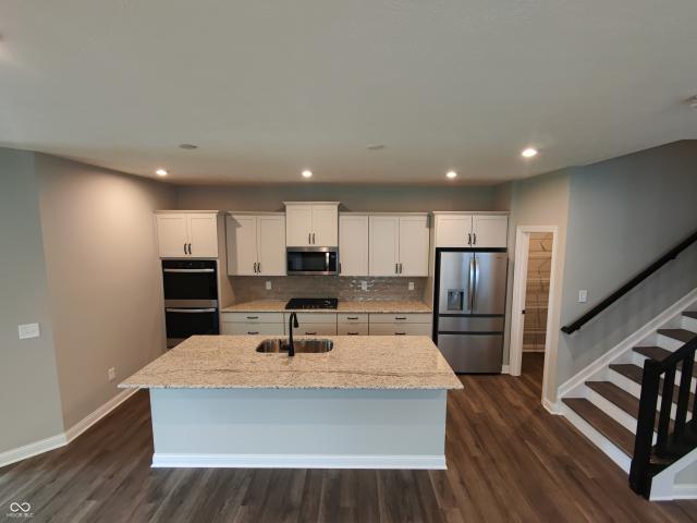 3910 Willow Branch Way