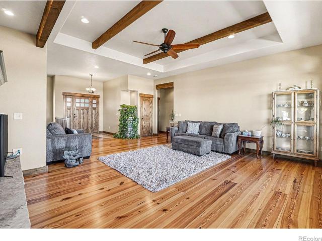 39111 Hilltop Circle