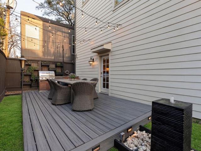 3911 McDuffie St, Houston, TX