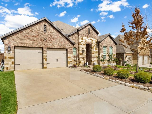 3911 Monteverde Way, San Antonio, TX 78261 | MLS #1949 | Compass