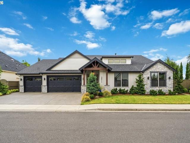 3911 NW 114th Way, Vancouver, WA 98685