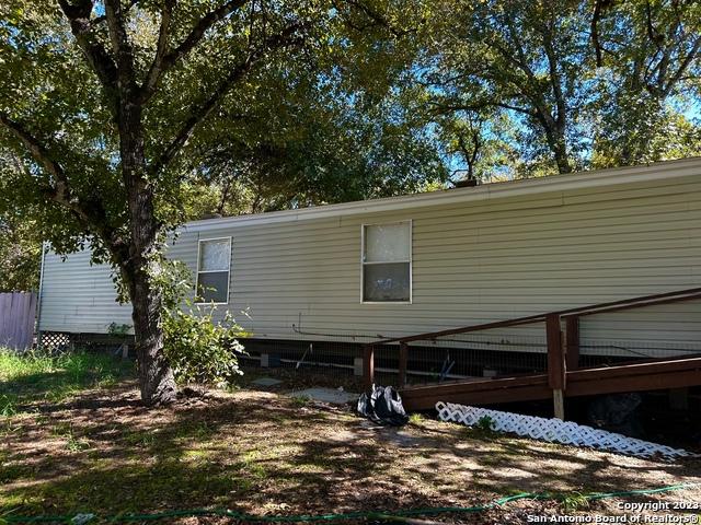 3911 Anaqua Dr