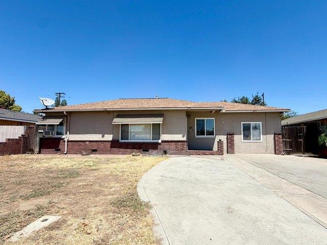 3911 E McKinley Ave, Fresno, CA 93703