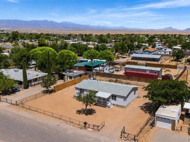 3911 E Neal Ave, Kingman, AZ 86409