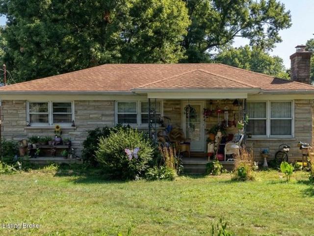 3911 Lovin Ct, Louisville, KY 40216