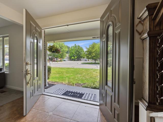 3911 S Pittsfield Way