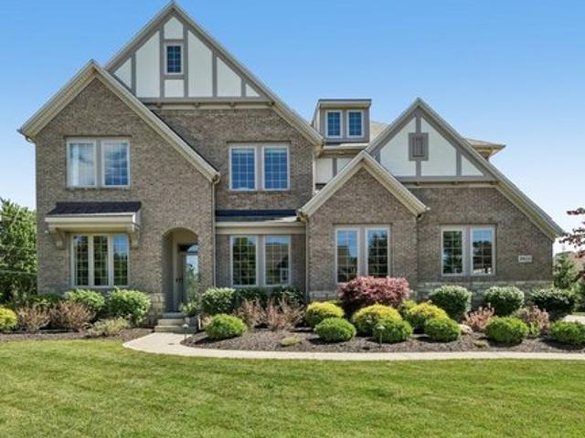 39121 McIntosh Pl, Avon, OH 44011