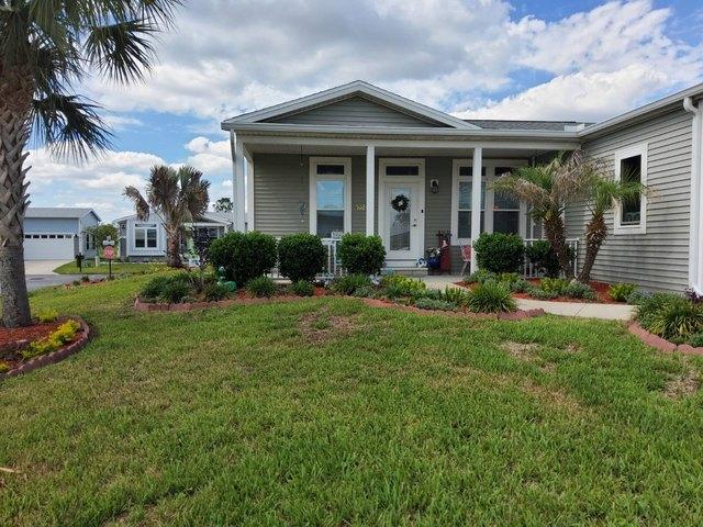 39128 Topspin Ln, Dade City, FL 33525