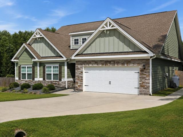 3912 Mendenhall Drive