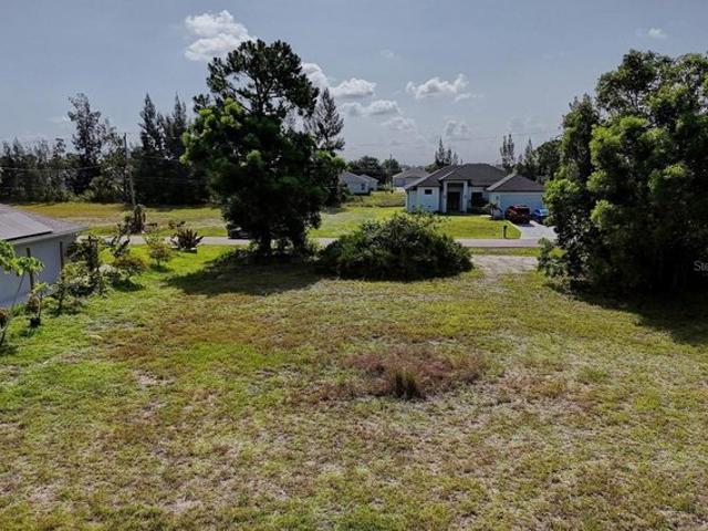 3912 NE 9th Ave, Cape Coral, FL 33909