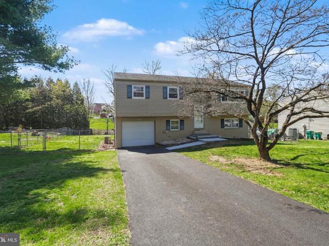 3912 Brookridge Drive