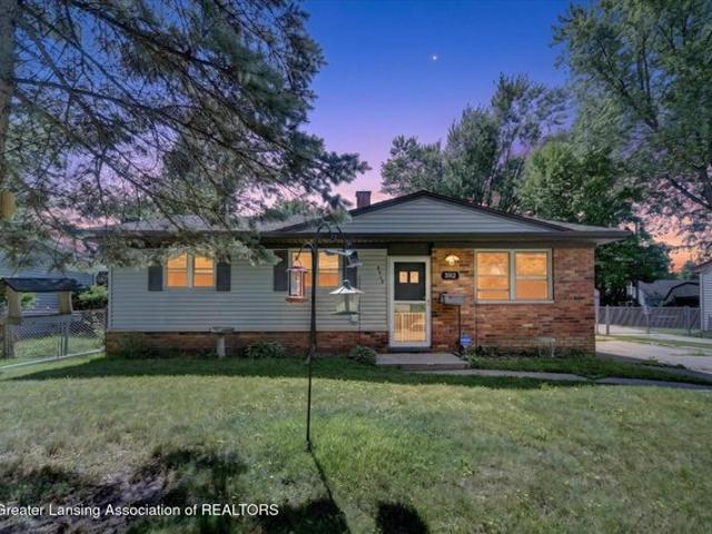 3912 Hillborn Ln, Lansing, MI 48911