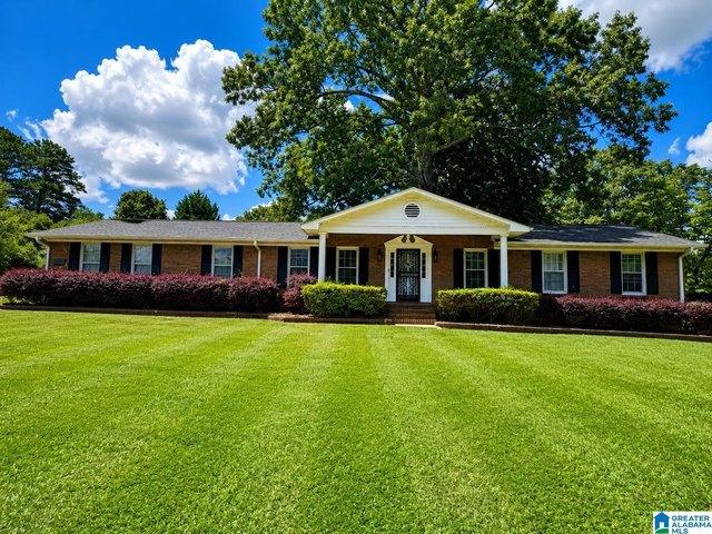 3912 Lee Dr, Anniston, AL 36207
