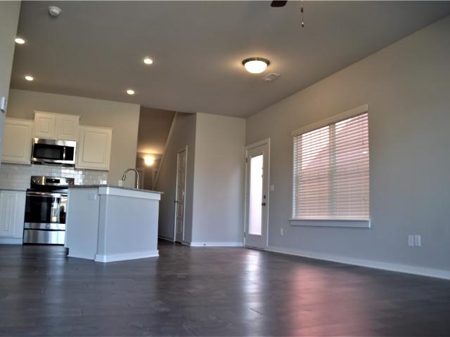 3912 SW Peachwood Drive
