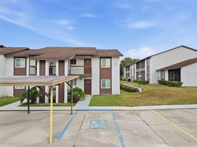 39132 County Road 54 Unit 2076, Zephyrhills, FL 33542
