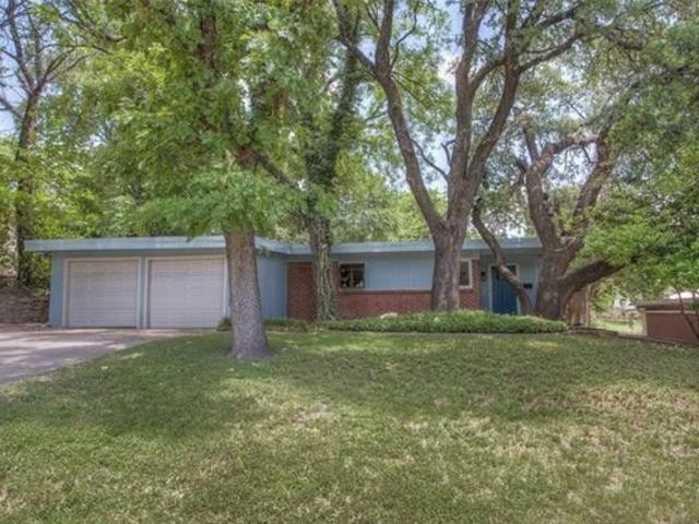 3913 Micki Lynn Ave, Fort Worth, TX 76107