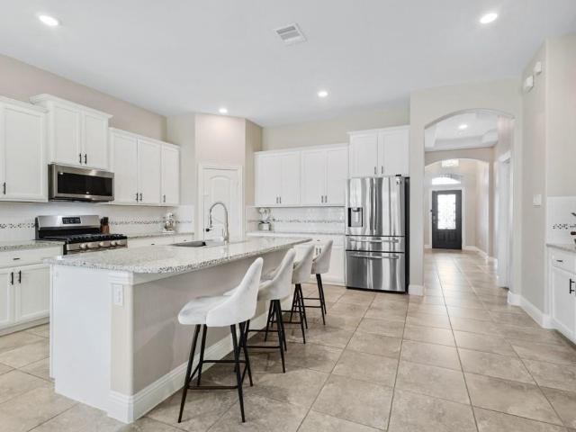3913 Moorcroft Road