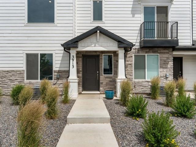 3913 N Eagle Point Ln, Eagle Mountain, UT 84005