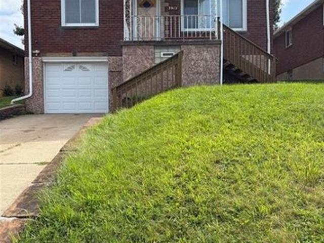3913 Everlawn St, West Mifflin, PA 15122