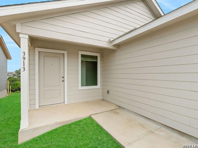 3913 Glade Crk