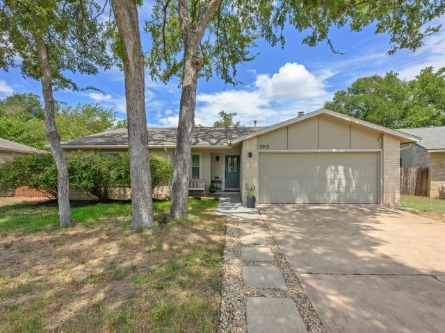 3913 Leafield Dr