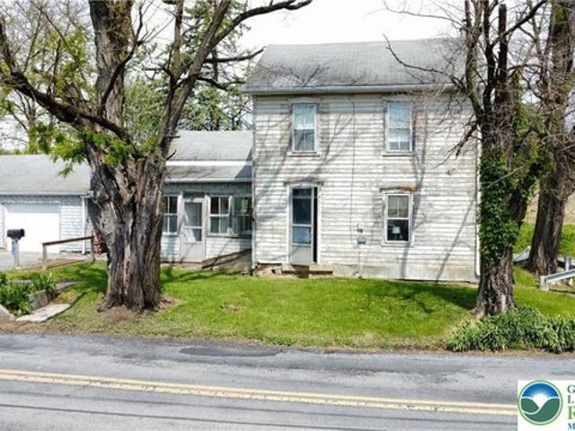 3913 Lime Kiln Rd, South Whitehall Township, PA 18104