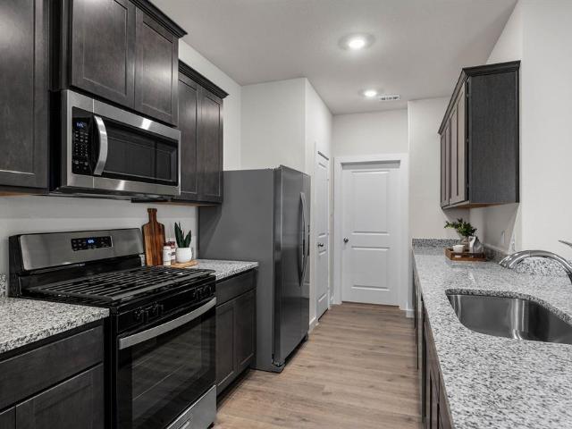 3913 Starry Night Cove
