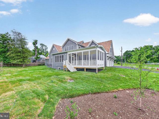 3913 Victoria Oaks Trail