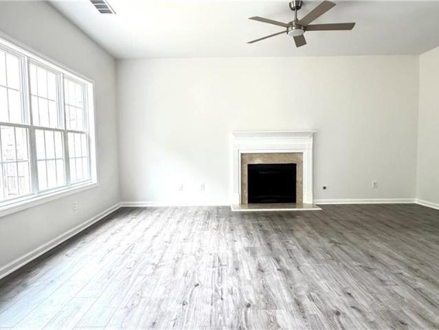 3913 Willow Fields Court