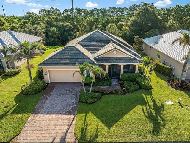 391 11th Sq SW, Vero Beach, FL 32962