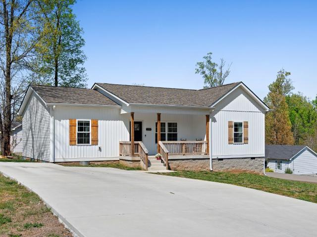 391 Elm Ave