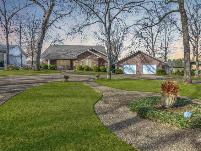 391 Housley Point