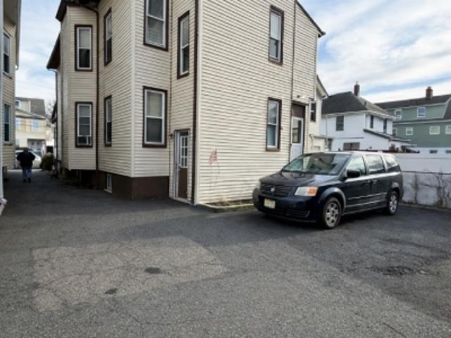 391 High St