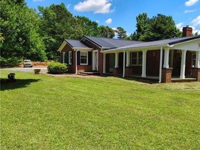 391 Locklear Cir, Dallas, GA 30157
