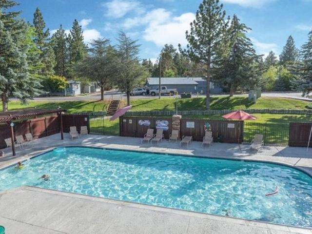 391 Montclair Dr, Unit 147, Big Bear City, CA 92314 | MLS #26744 | Compass