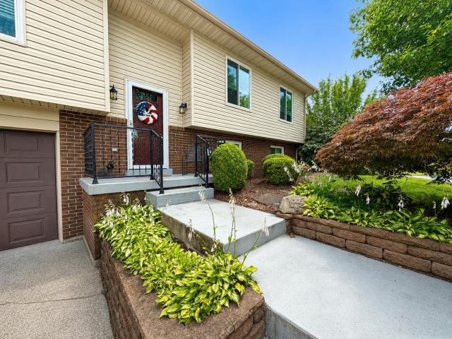 391 S Eagle Creek Drive