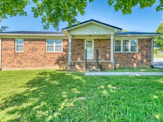 391 Wiley Chapel Rd, Lewisburg, KY 42256