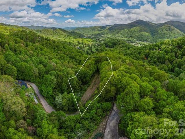 391 Valley View Dr, Maggie Valley, NC 28751