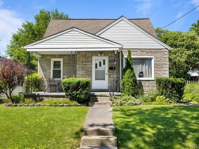 3924 Bell St, Niagara Falls, NY 14305